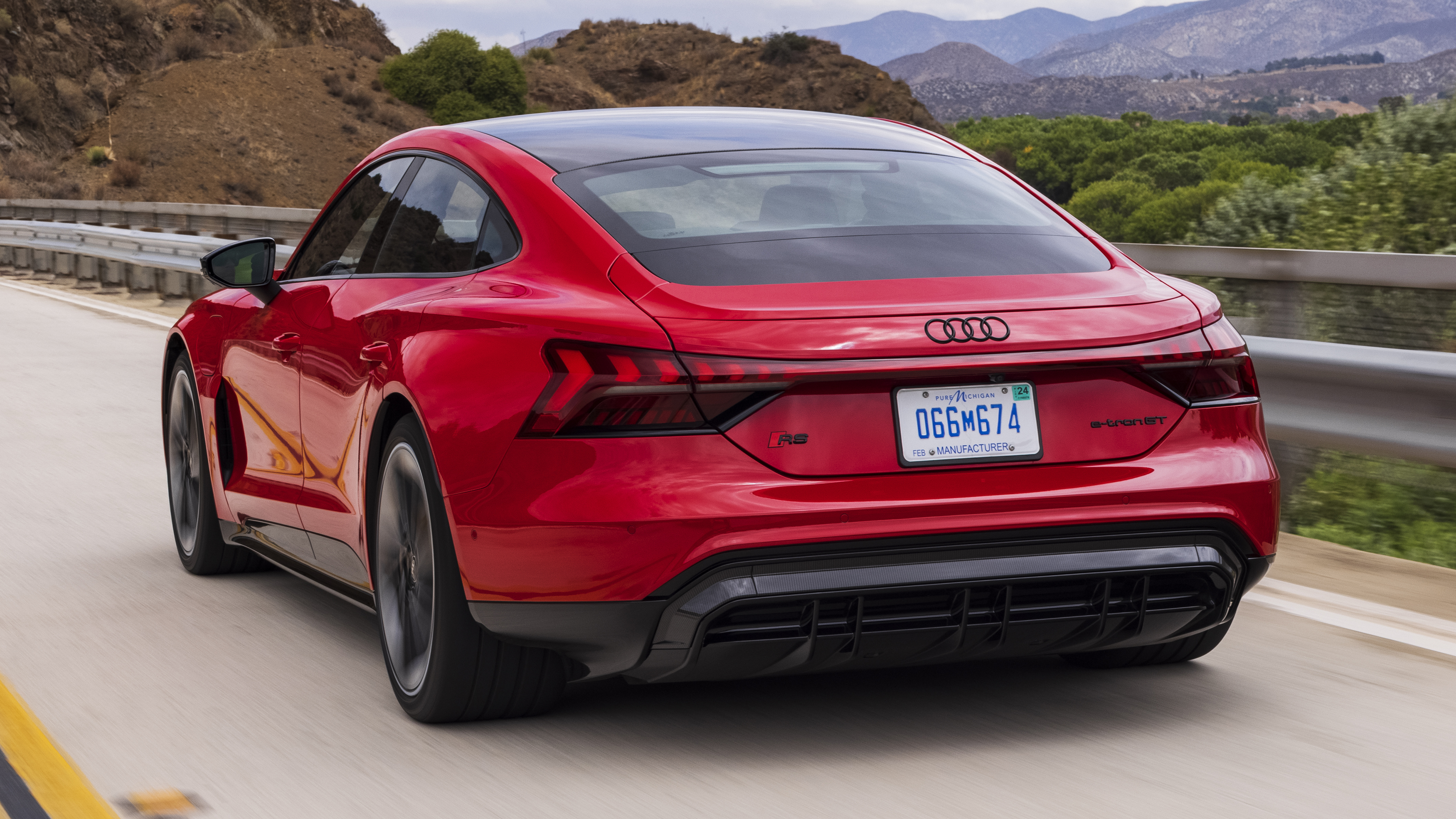 Audi e tron GT US Review 2025 Top Gear